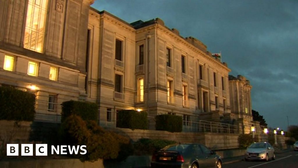 National Library of Wales: Ministers accused of 'lack of political will ...