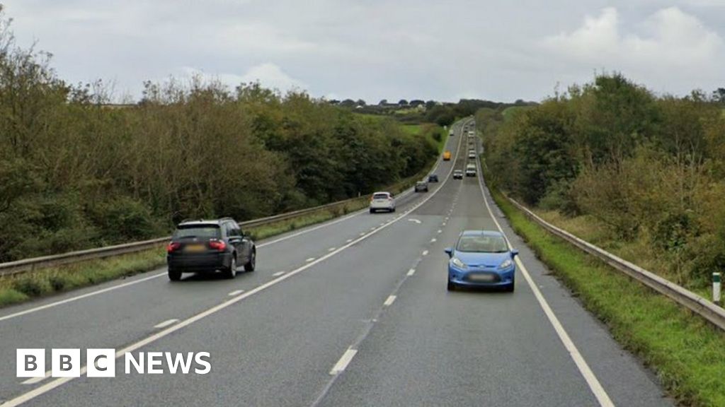Person injured in A30 multi-vehicle crash in Cornwall - BBC News