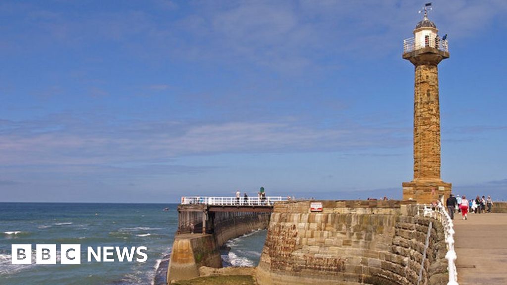Restored Whitby lighthouse set to reopen in May - BBC News