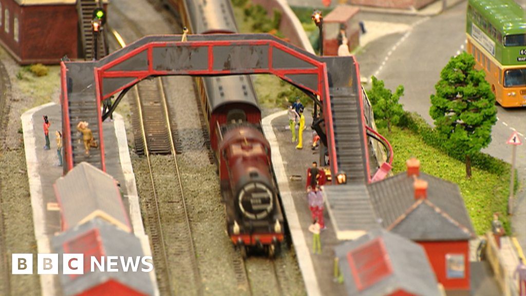 Model railway line planned for the Highlands - BBC News