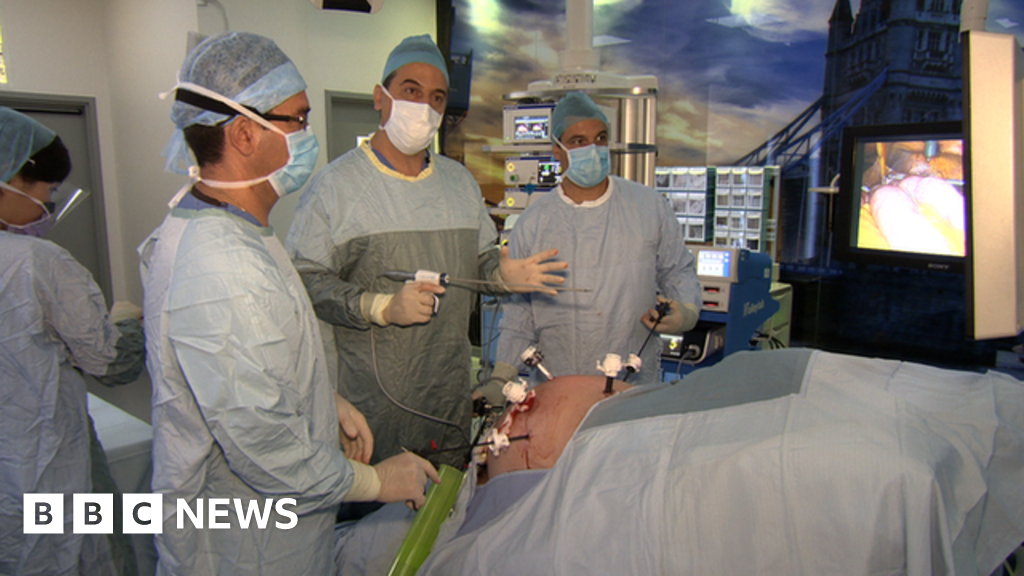 Diabetes Type 2: How gastric surgery can 'cure' patients - BBC News