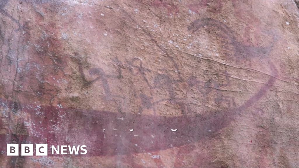 East Timor's 12,000-year-old cave art - BBC News
