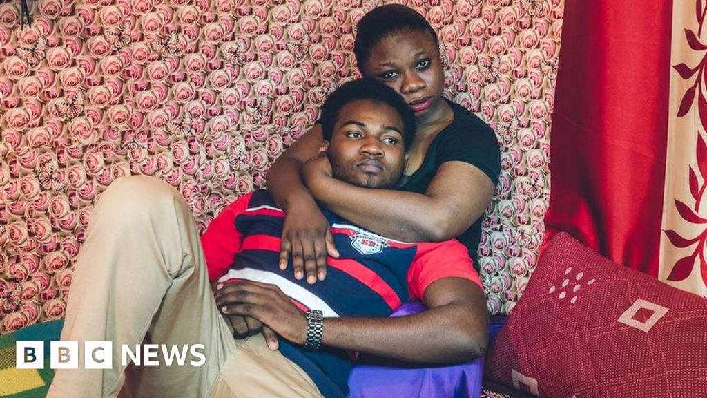 In pictures: Africans living in India - BBC News