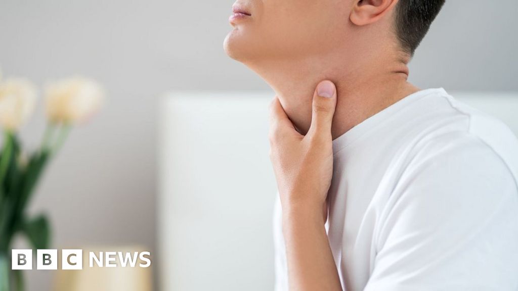 Regulator suggests ways to prevent choking deaths - BBC News