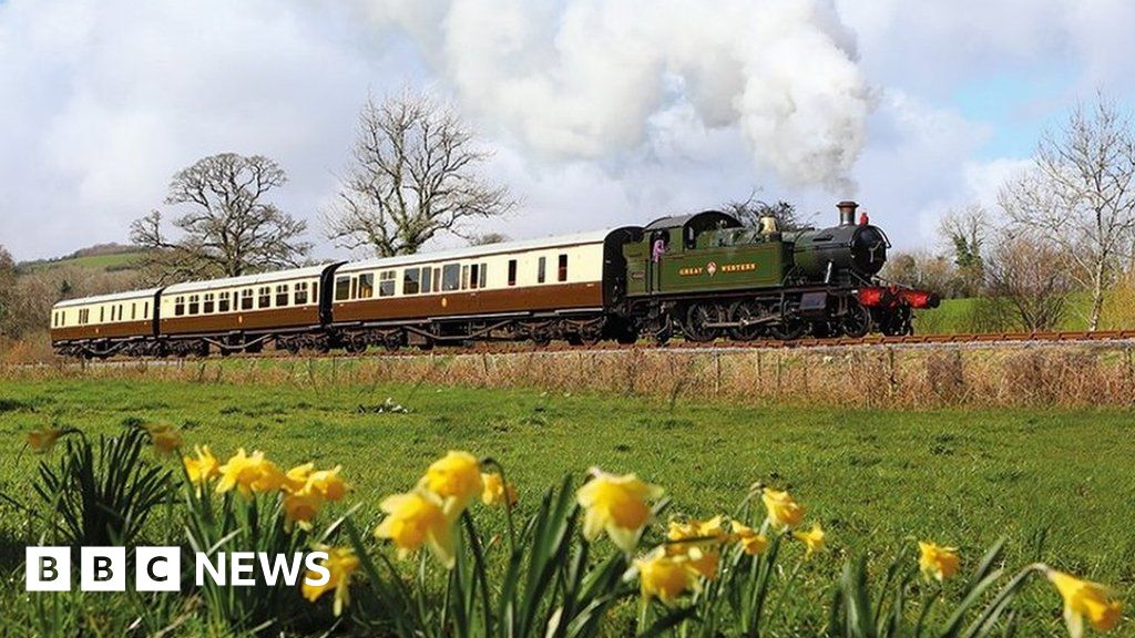 South Devon Railway marks 150 years since line opened - BBC News