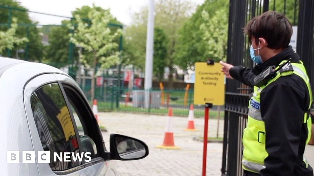 Bailiff of Jersey awards 'exceptional' virus responders