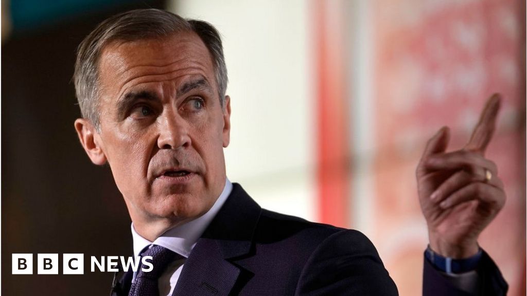 No-deal recession less severe now, says central bank boss - BBC News