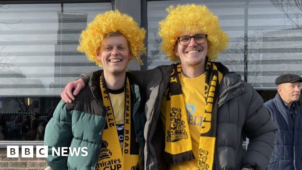 Maidstone United: Fans prepare for historic FA Cup game - BBC News