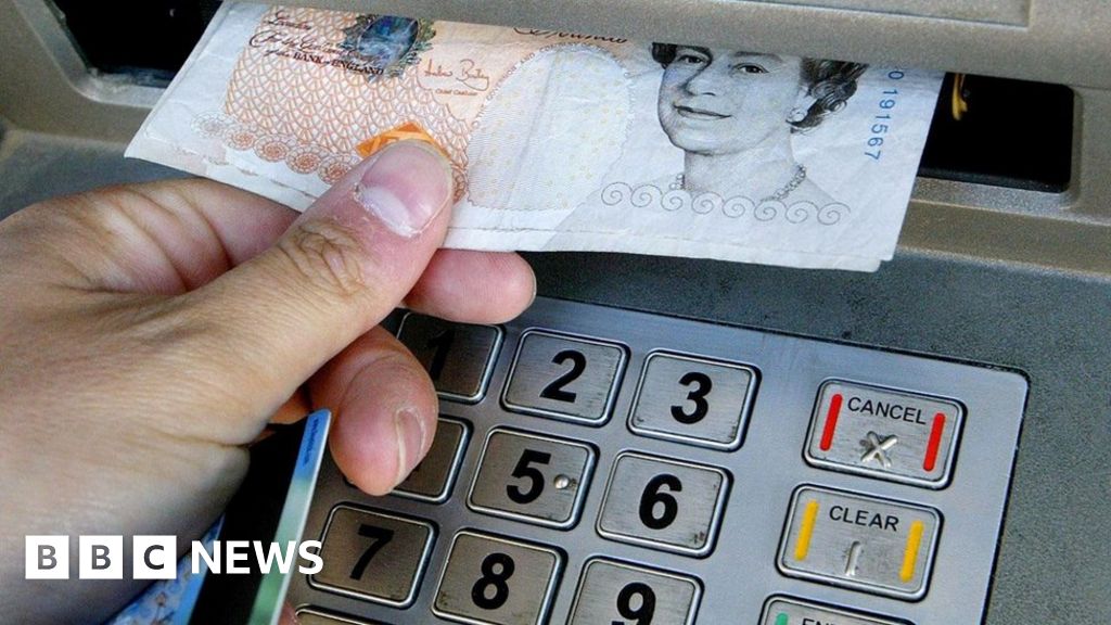 Cash machine thefts: Teens arrested after spate of incidents - BBC News