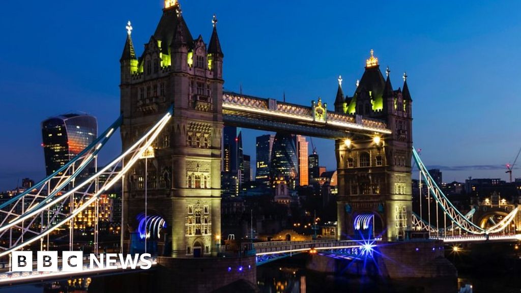 Tower Bridge: Inside the hidden chamber within the London crossing