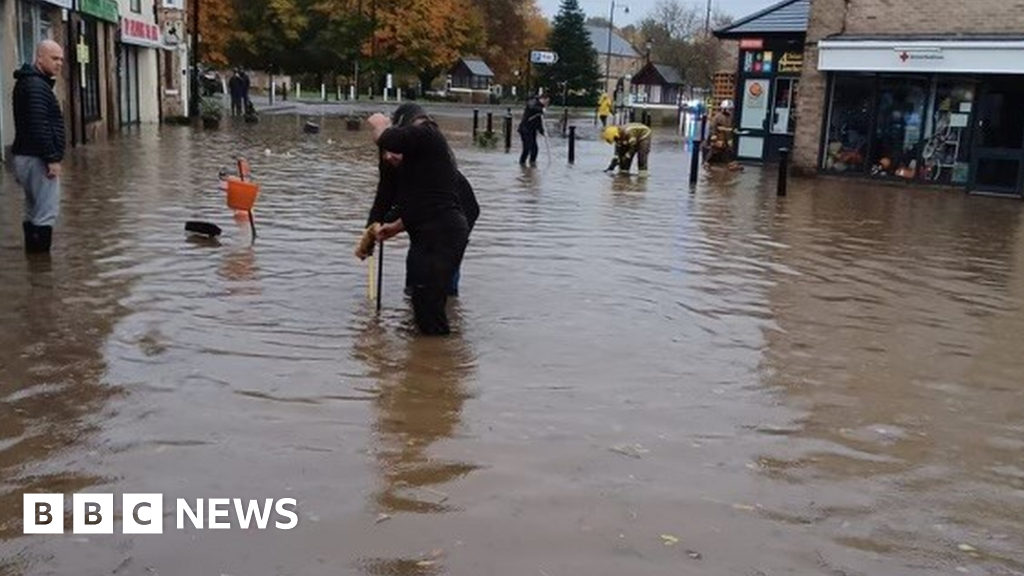 Lanchester drains not cleared before flood, say locals - BBC News