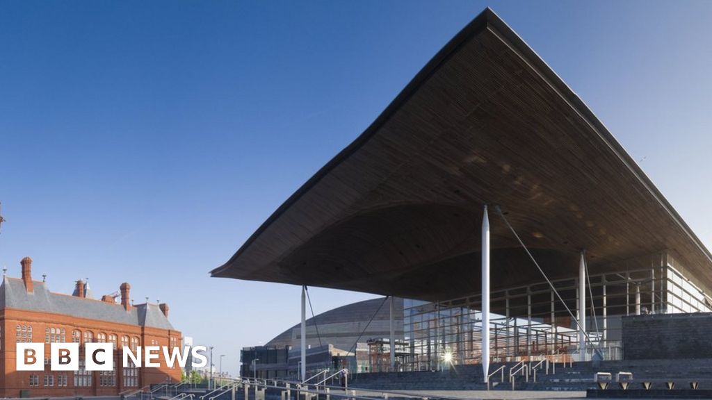 Brexit: Welsh Government legal action over trade law - BBC News