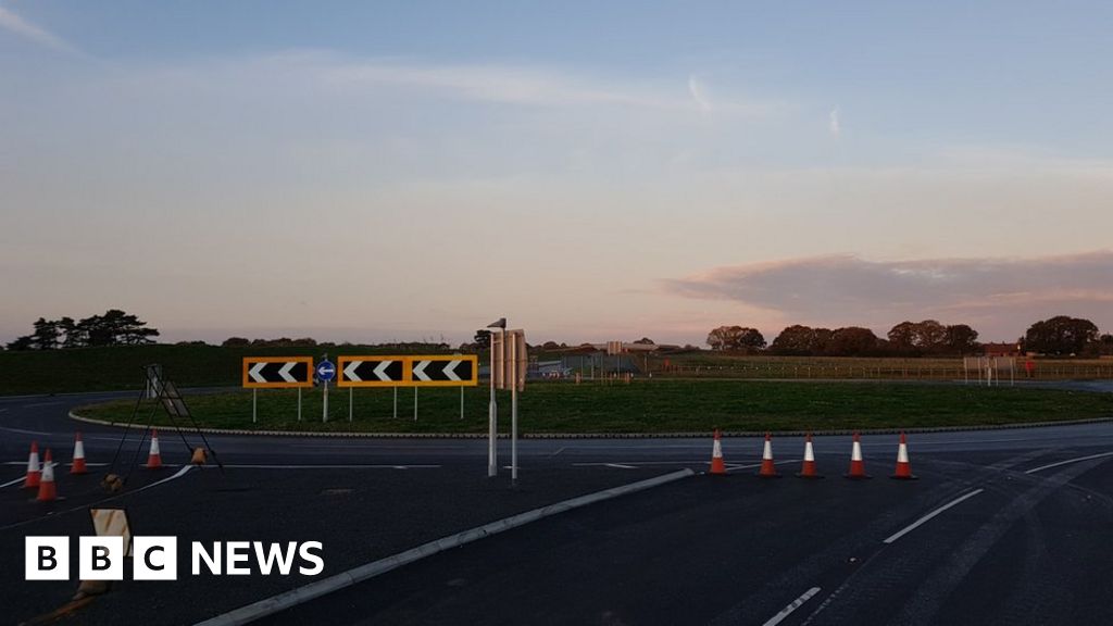 Norwich Northern Distributor Road cost rises by £19.25m - BBC News