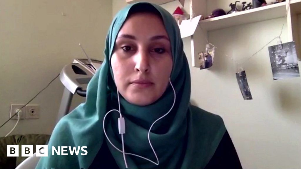 Gaza Strip resident: Sounds of war replaced birdsong - BBC News