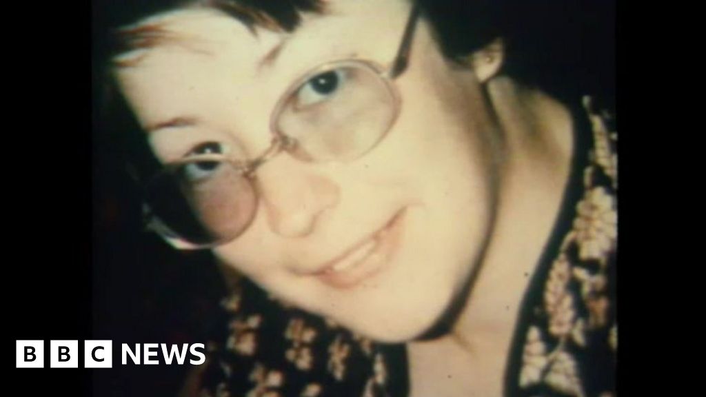 Yorkshire Ripper victim's family 'can never escape impact' - BBC News