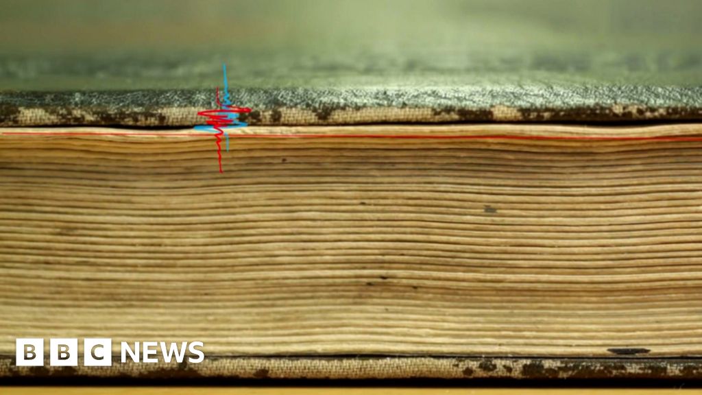 The tech that could lead to reading a closed book - BBC News