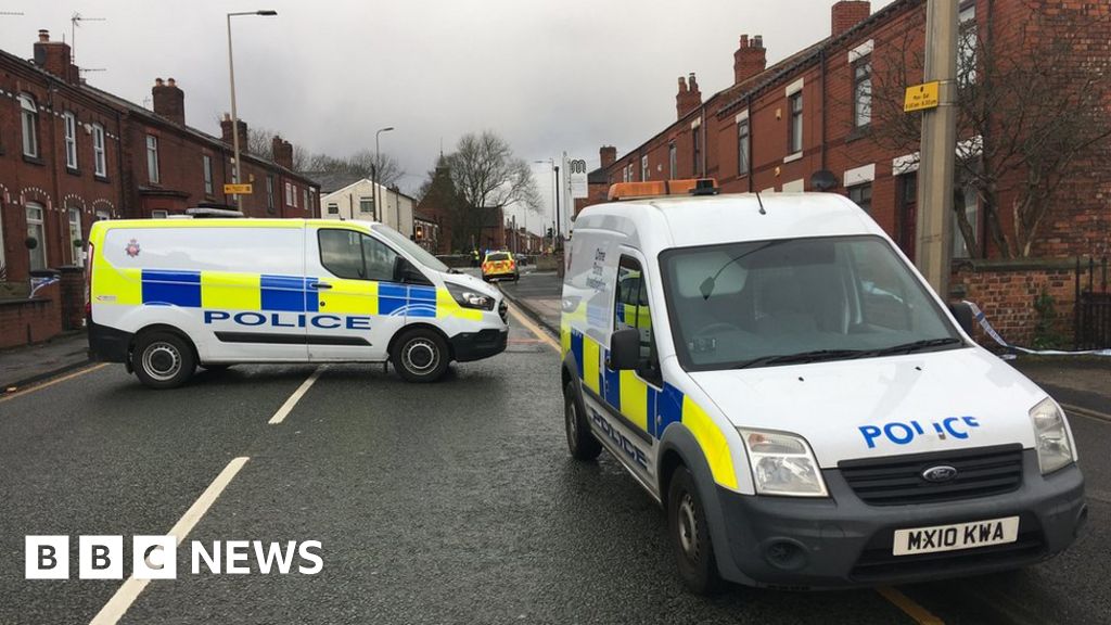 Wigan stabbing: Attempted murder arrest after attack - BBC News