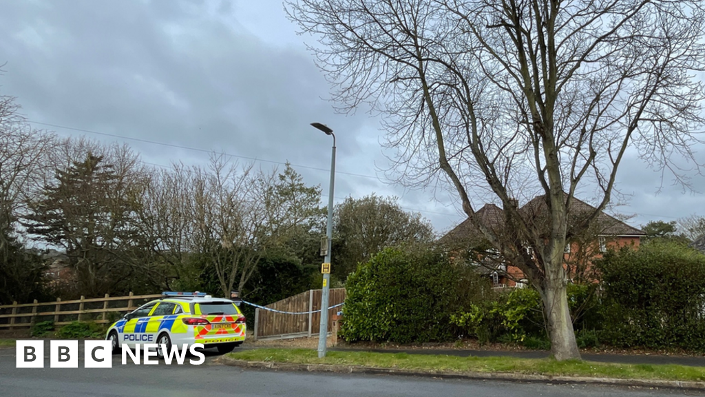Cromer deaths: Couple found in house died from serious injuries - BBC News