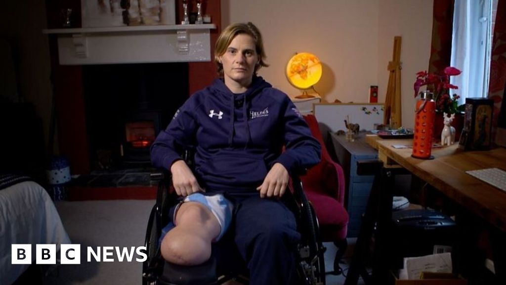 Army veteran's fight to have leg amputated - BBC News
