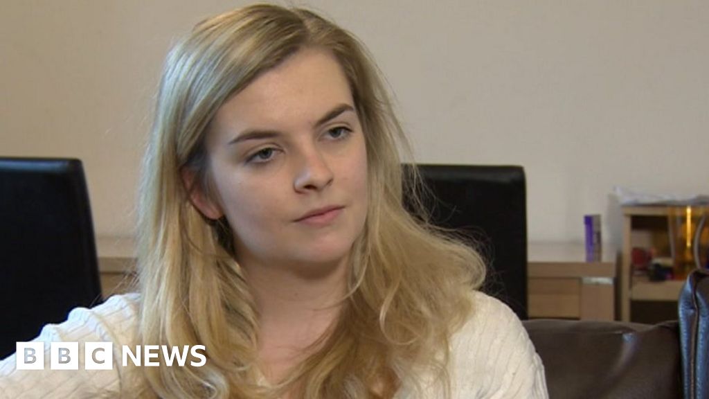 Peanut curry death: Teenager speaks of almost dying - BBC News