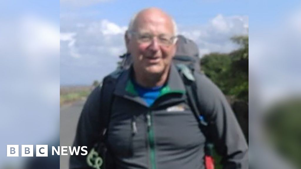 Police in Scotland ask public to help find missing Dorset camper - BBC News
