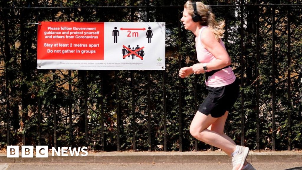 Coronavirus: 'Severe consequences' if lockdown lifted too early