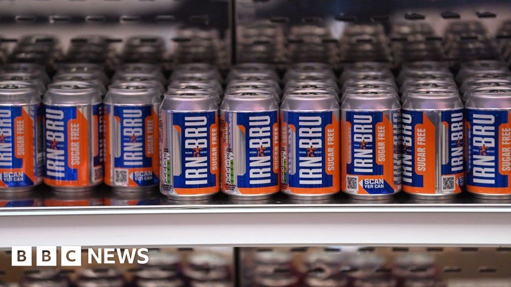 Coca-Cola and AG Barr in recycling scheme plea to new FM - BBC News