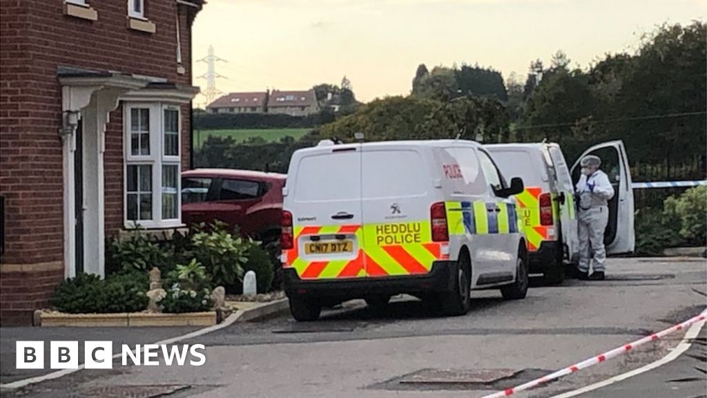 Cardiff Murder Investigation After 54 Year Old Man Dies