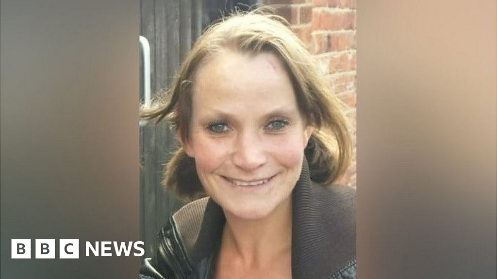 Michelle Hanson: Alexander Carr admits Sunderland murder - BBC News