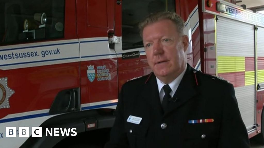 West Sussex Fire and Rescue: 'Litany of problems' found - BBC News