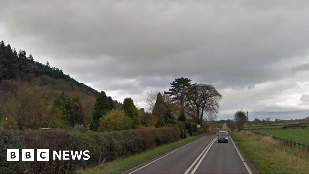Powys A483 crash near Welshpool: Woman, 83, dies - BBC News