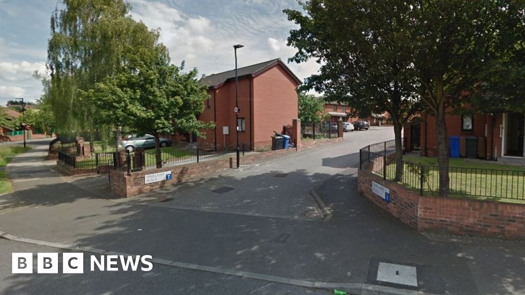 Darnall shooting: Men held on suspicion of attempted murder - BBC News