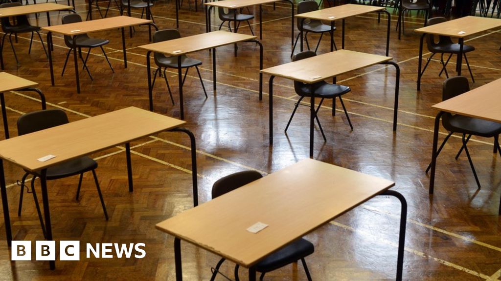 Changes to English school league tables: Your views - BBC News
