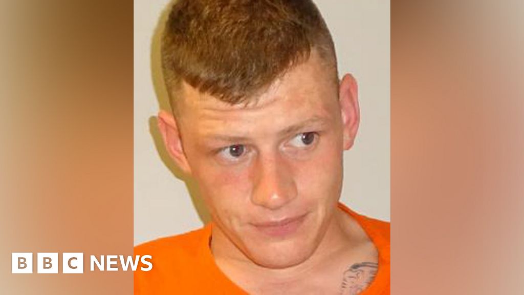 Aberdeen drug trafficker jailed and told to change career - BBC News