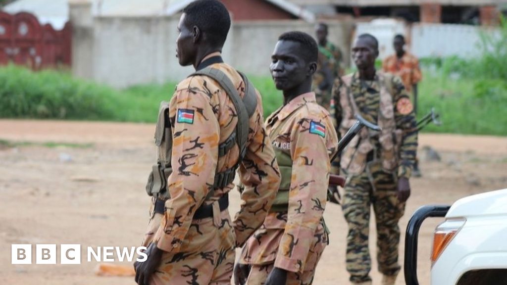 South Sudan resident: 'We are counting the dead' in Juba - BBC News