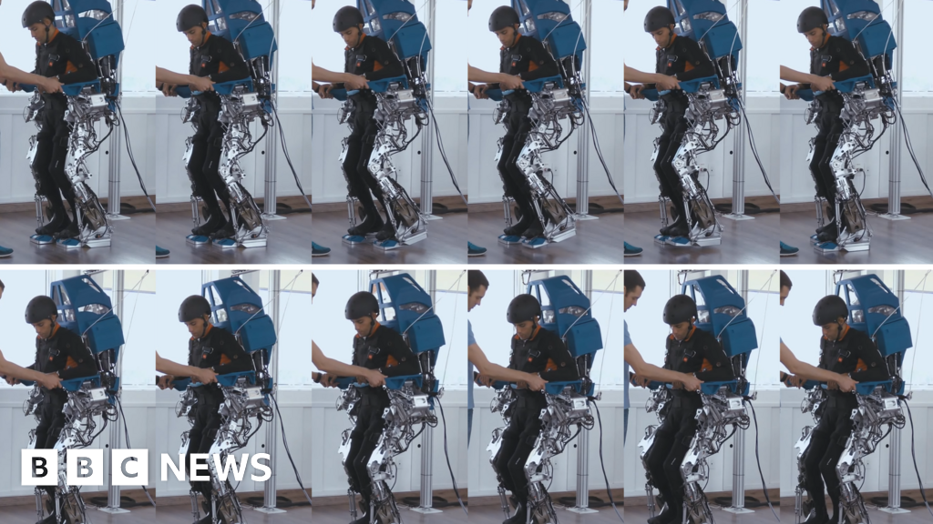 Brain-robot training triggers improvement in paralysis - BBC News