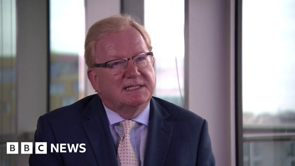 Jackson Carlaw says 'fresh faced' leader is needed for Scots Tories ...