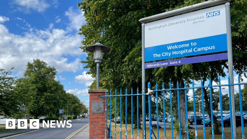 Nottingham maternity units set to miss investigations deadline - BBC News