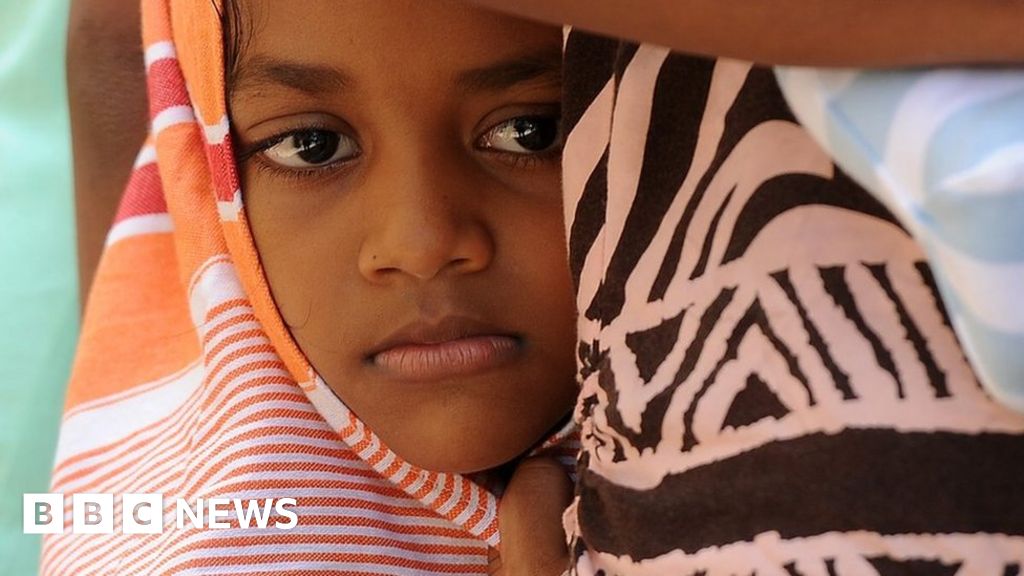 Nauru to end detention of asylum seekers - BBC News