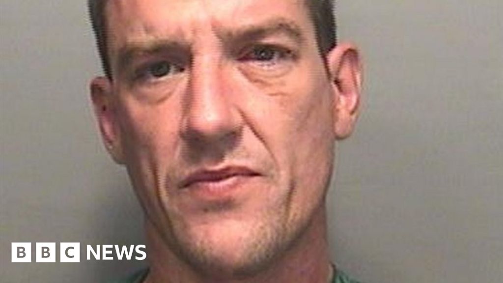 Keith Hughes gets life for attempted murder of ex-girlfriend - BBC News