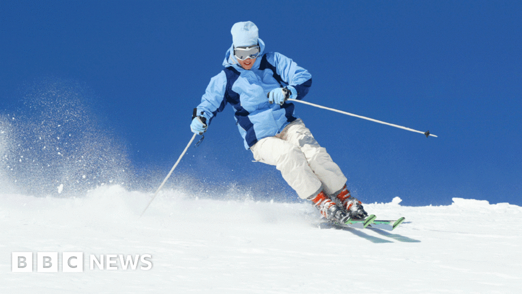 Lecht and CairnGorm Mountain open some runs for snowsports - BBC News