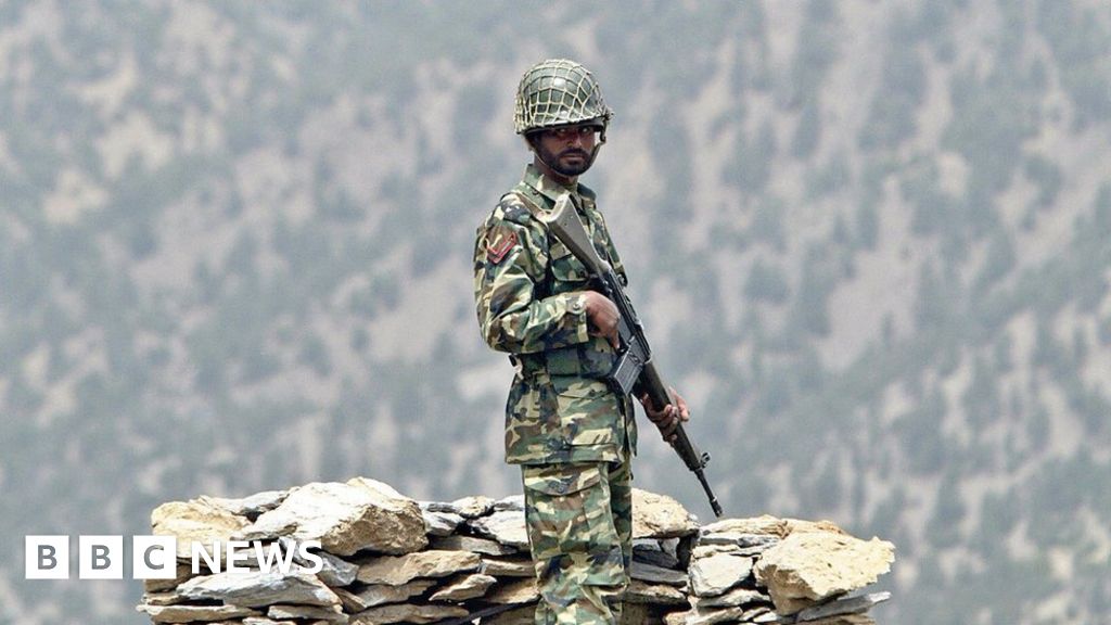 Pakistan says homemade drone 'kills three militants' - BBC News