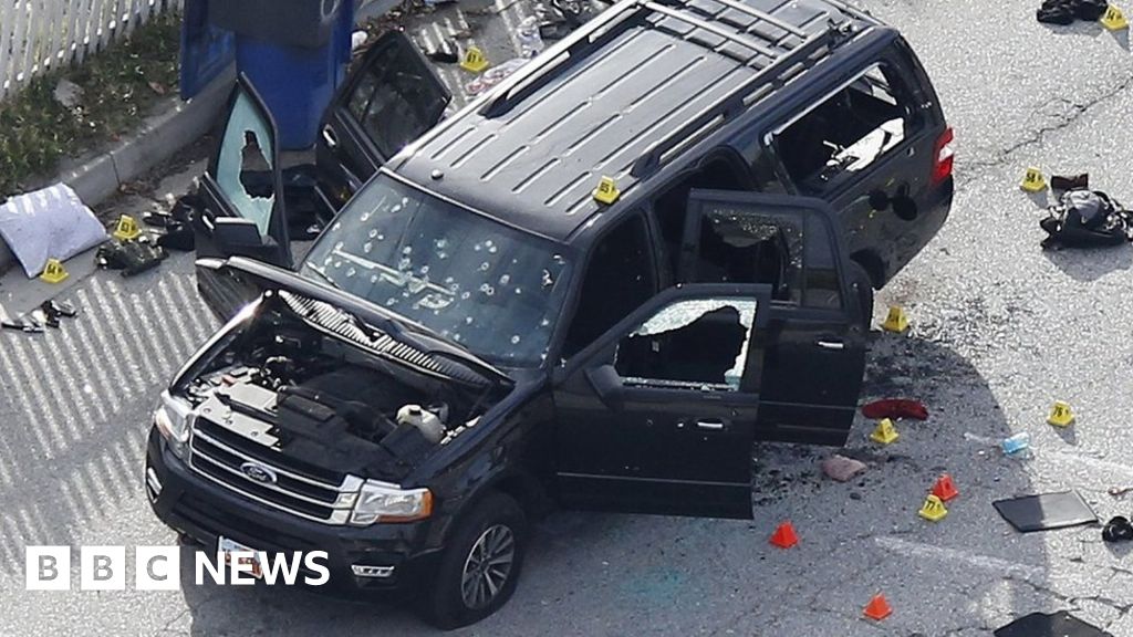 San Bernardino shooting: Policeman speaks of carnage at scene - BBC News