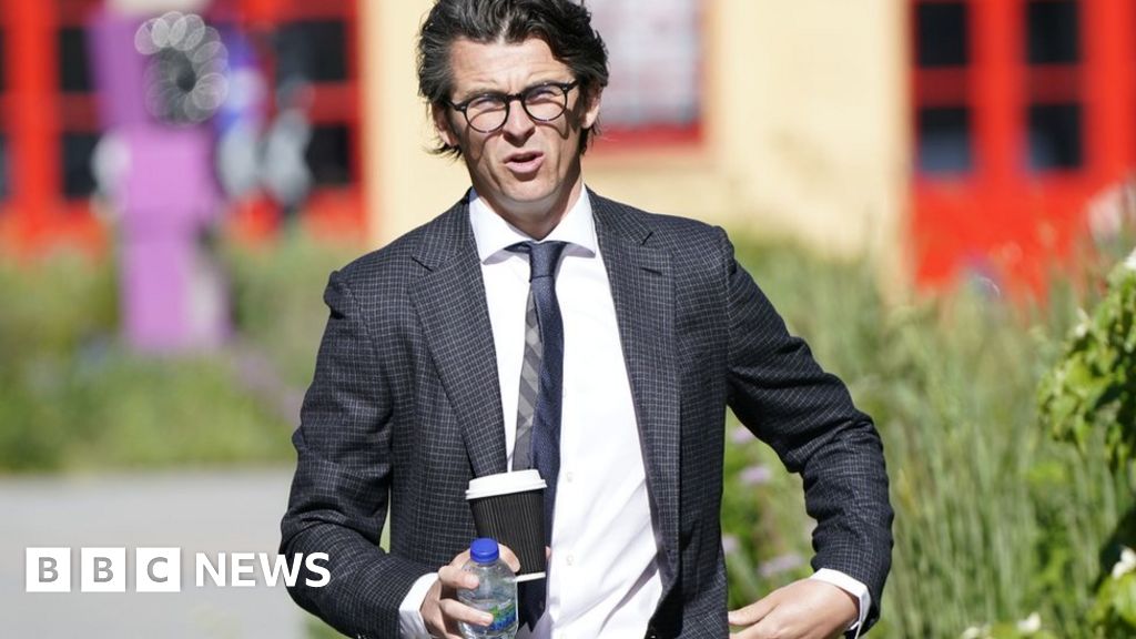 Jury discharged in Joey Barton assault trial - BBC News