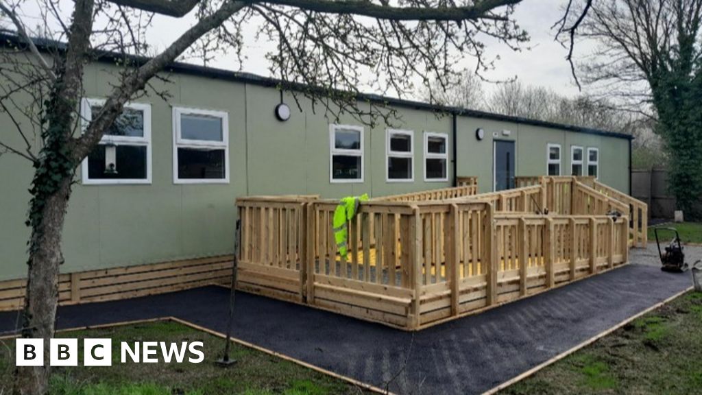 Reading community centre swaps one temporary home for another