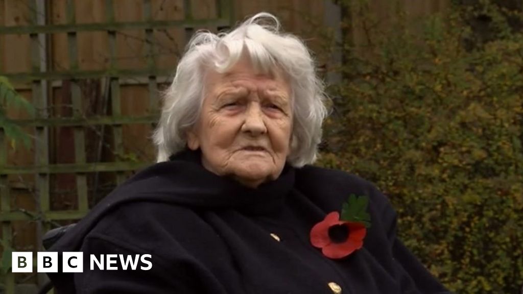Coventry Blitz: 'Father thrown into brook by bomb'