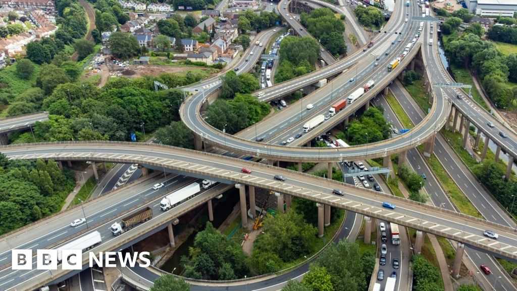 Maintenance to begin at Birmingham's Spaghetti Junction - BBC News