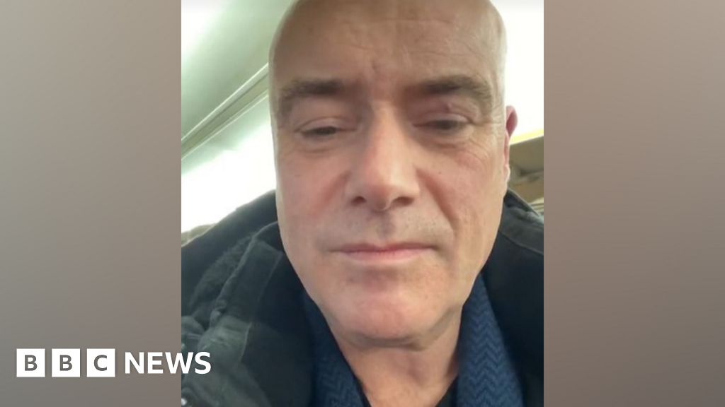 Manchester to Dublin flight detour due to Storm Isha was 'crazy' - BBC News