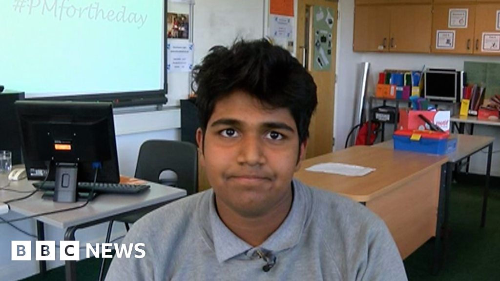 #PMfortheday: Teens on education, wages and the homeless - BBC News