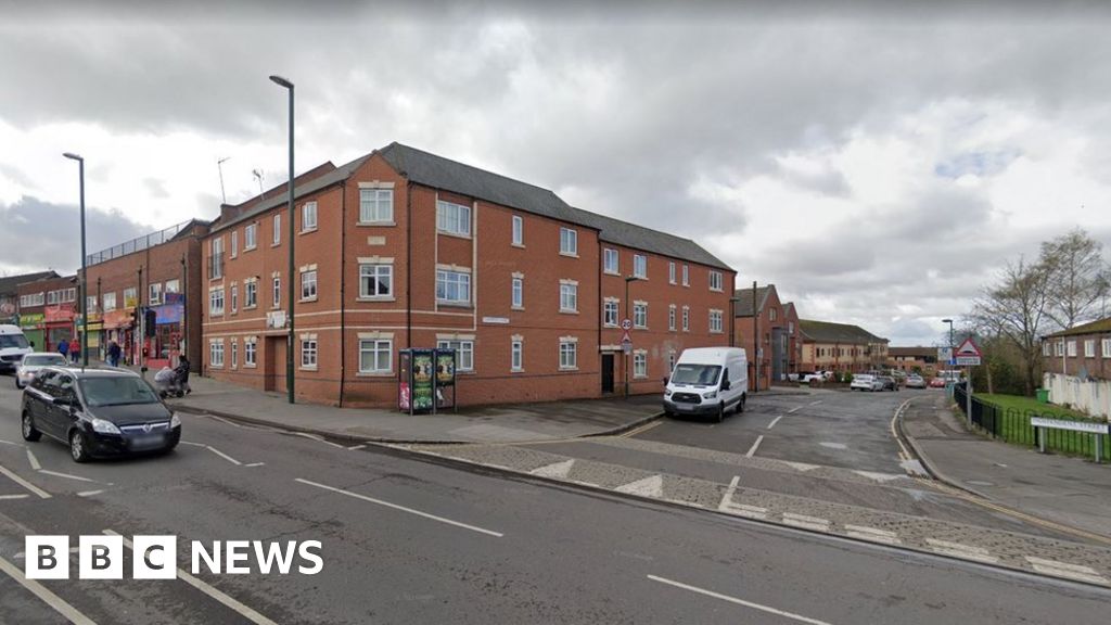 Man charged after Nottingham street fight stabbing